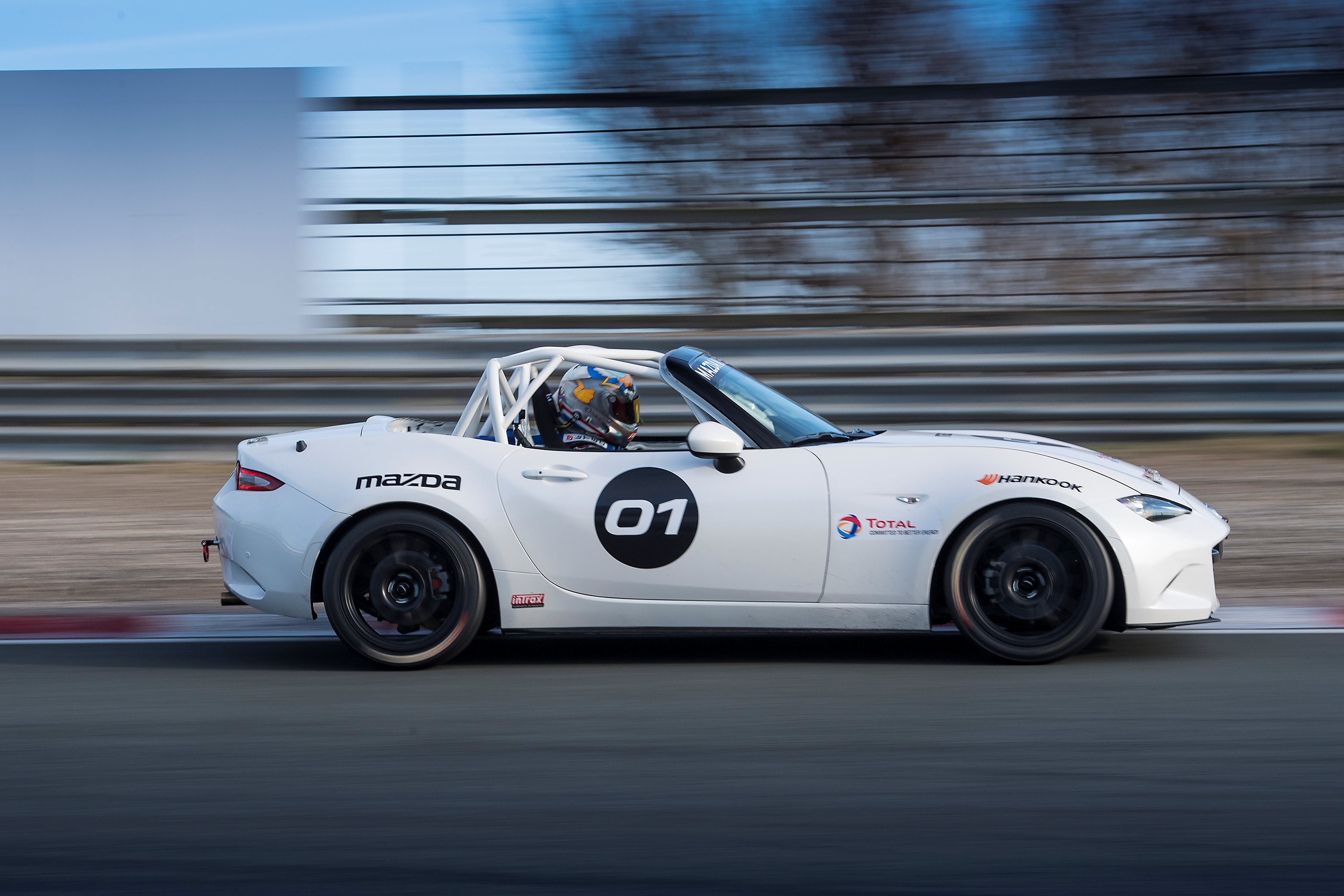 Doordeweeks knallen, in het weekend ontladen - Mazda Blog