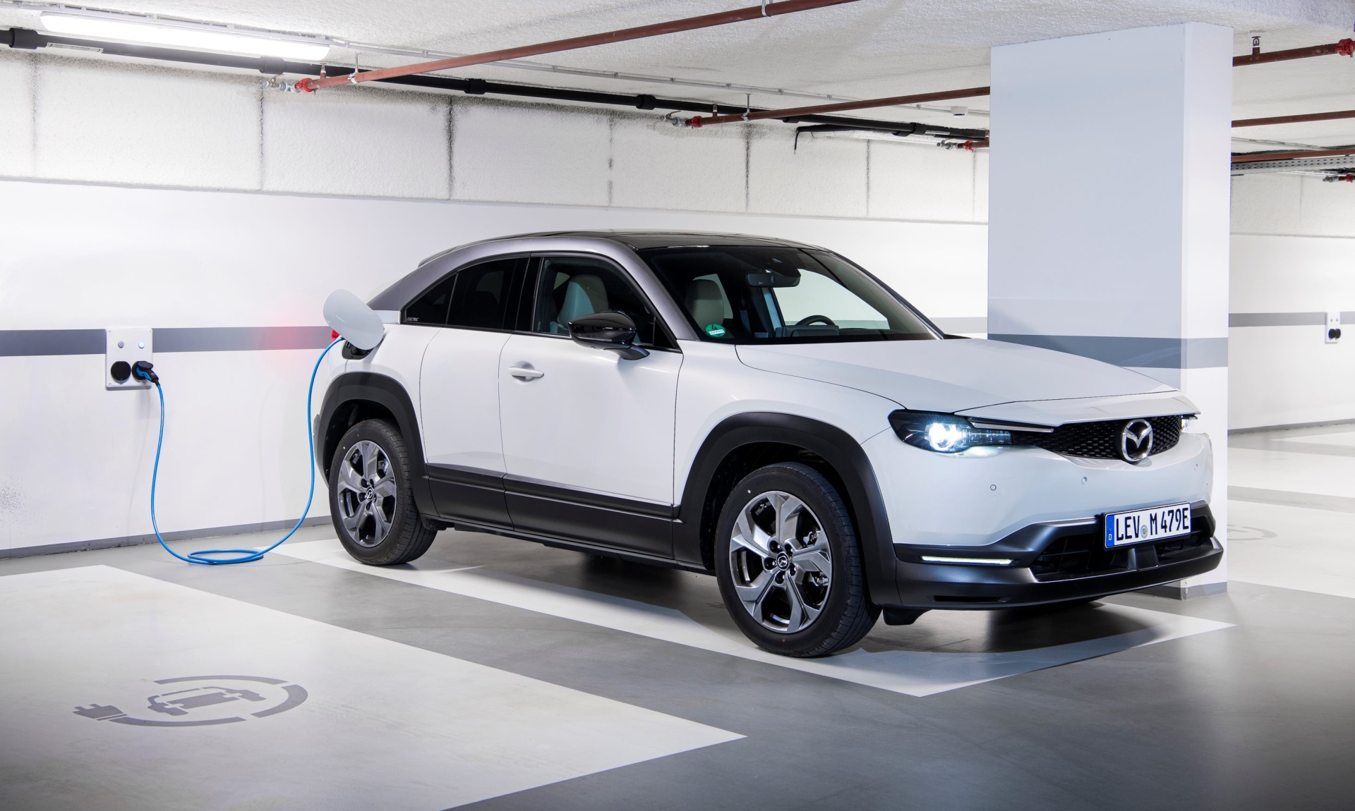 Nieuwe EV-labels helpen bij kiezen van geschikte laadpunt - Mazda Blog